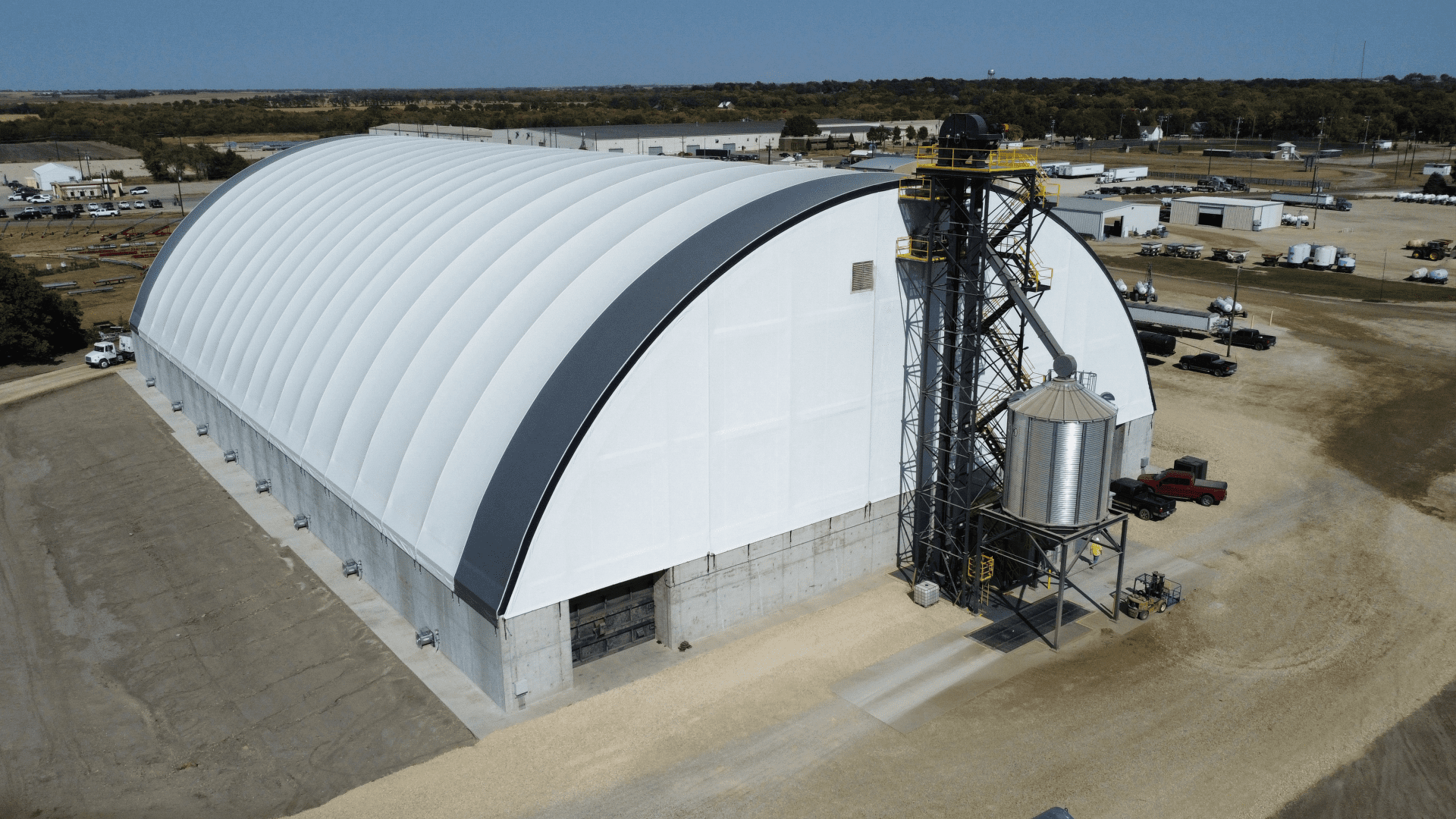 Hoop Building, Flat Grain Storage Projects | Macon Construction